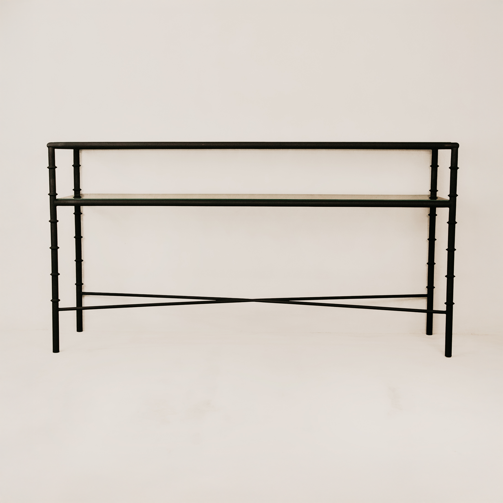 Bambusa Server – Black – Noha