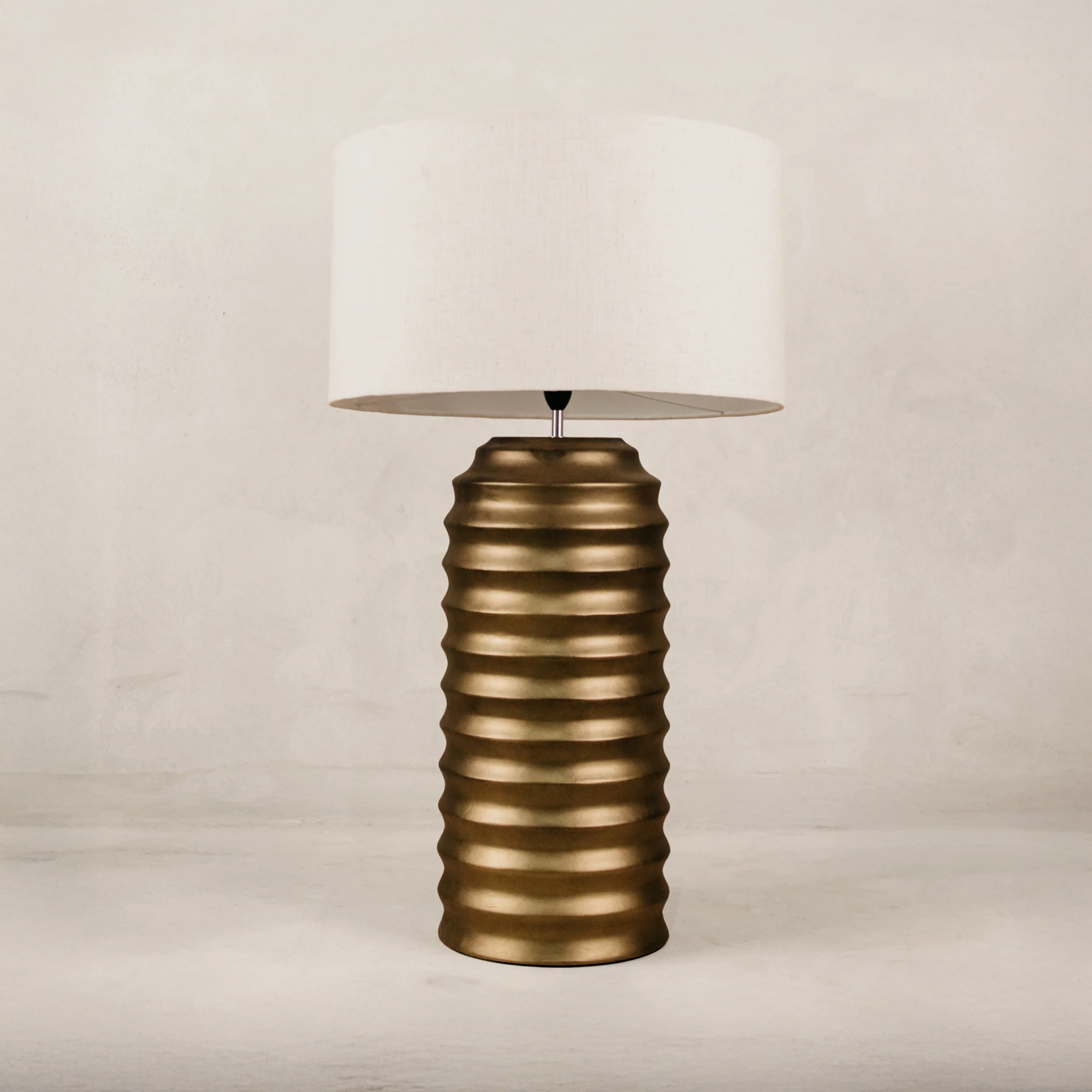 Ndebele Table Lamp with Linen Shade – Gold – Noha
