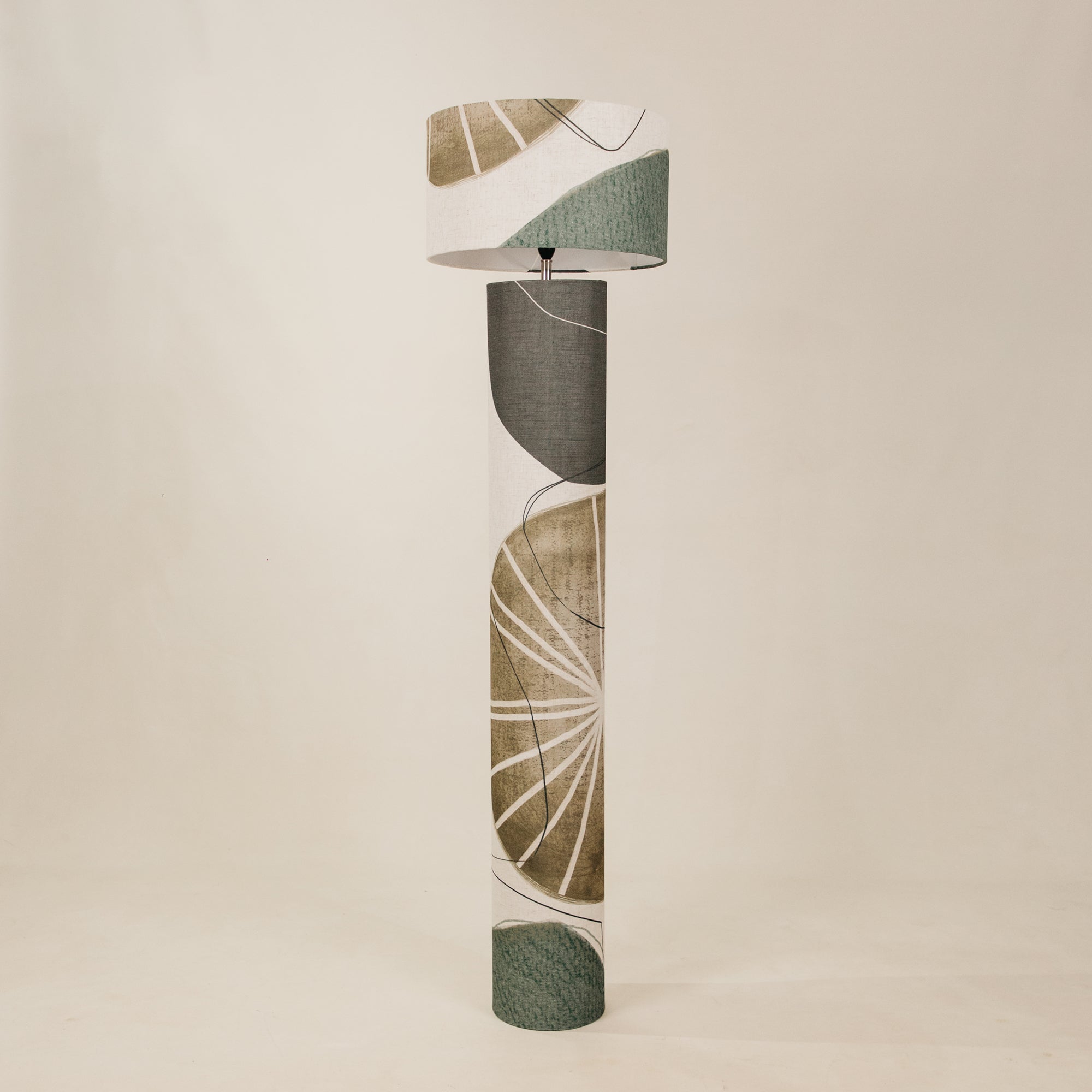 Lilypad Barrel Floor Lamp – Noha